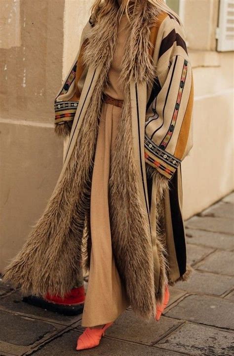 Pin By Maria Font On Moda Boho Fashion Boho Outfits Paris Fashion Week