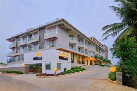 Apeejay Surrendra Park Hotels Makes Its Debut In Odisha Amish Mathur