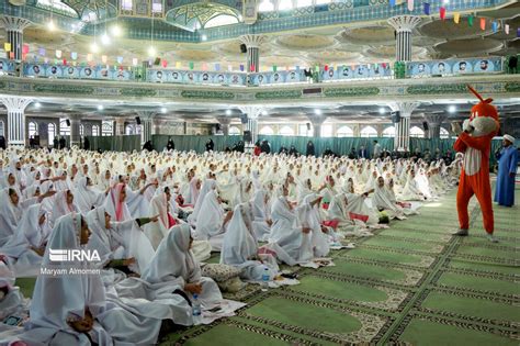 جشن تکلیف ۱۰۰۰ نفری دختران تابناک Tabnak