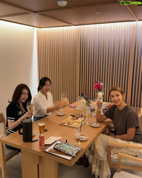 Bae Yoon Jung Wiki Biography Age Gallery Spouse And More