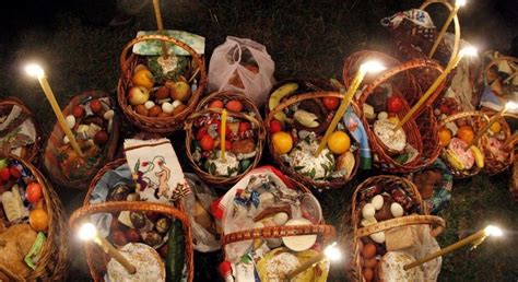 Christ Is Risen Orthodox Christians Greek Catholics Celebrating Easter