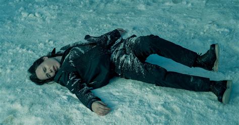 Is Vanya Gay In Season Of The Umbrella Academy Is Elliot Page