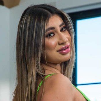 Mila Milkshake Feed Watch The Latest Updates On FreeOnes