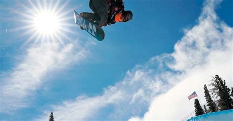 남자 스노보드 이광기 눈부신 점프