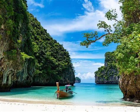 Where To Stay In Bohol Best Areas For Couples First Time Visitors