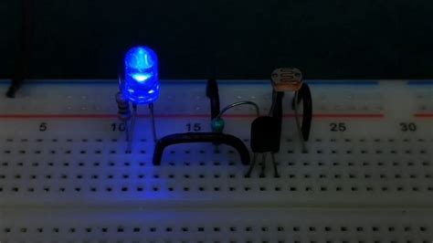 Tutorial Arduino Uno R3 Membaca Sensor Ldr