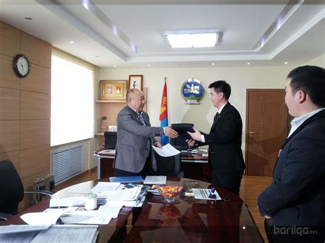 Барилгын салбарт ажиллаж буй залуусийг дэмжин ажиллахаар боллоо