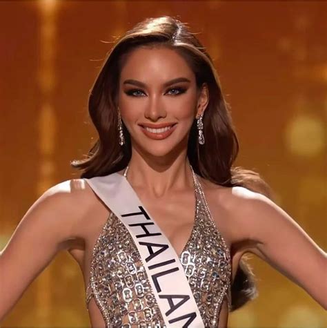 ปากต่อปาก แอนนา เสือ รอบพรีลิมเช้านี้คือสวยสะบัด สะใจมาก Facebook