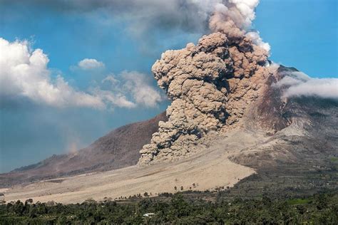 Pyroclastic Flow Photograph By Science Photo Library Pixels
