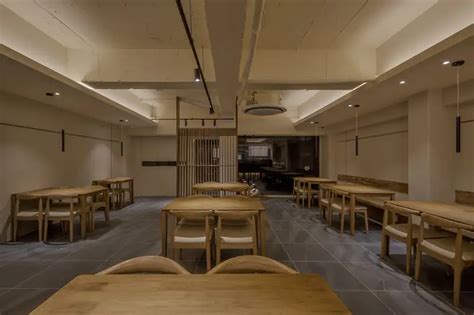 우드톤 고급스러운 26평 일식 스시집 인테리어 일산 정발산동