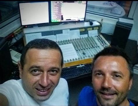 Largohen Nga Puna Arben Rexhepi Dhe Ervin Behluli Reagon Asociacioni I Gazetarëve Ekonomia Online