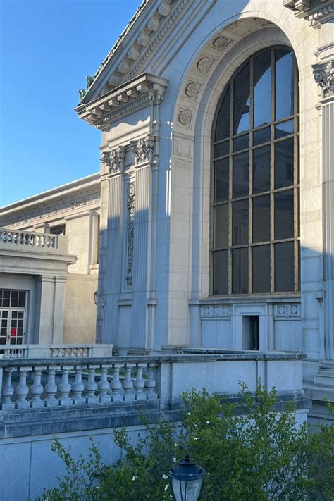 Uc Berkeley Architectural Style Futurism