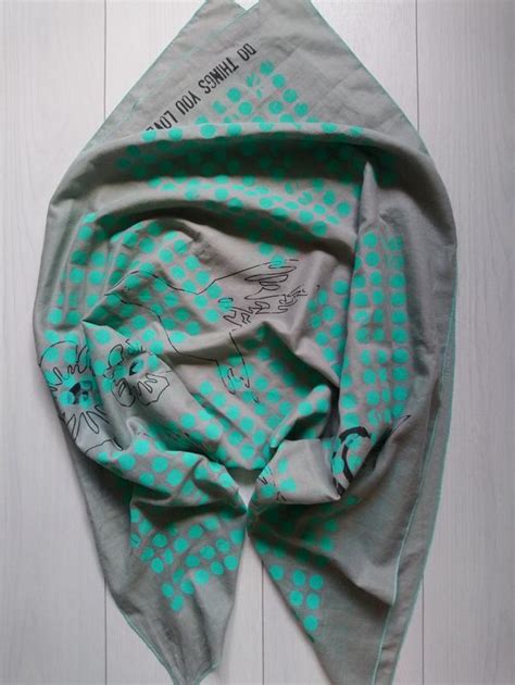 Велика хустка — ціна 190 грн у каталозі Шарфи Купити аксесуари за