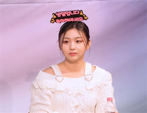 [버스터즈] 240303 지은 걸그룹 갤러리 에펨코리아