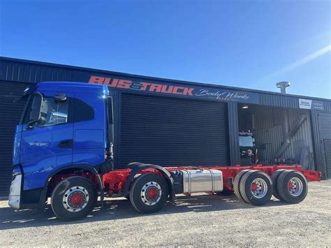 Chassis Straightening Bus And Truck Body Works