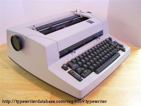 1982 IBM Personal Typewriter On The Typewriter Database