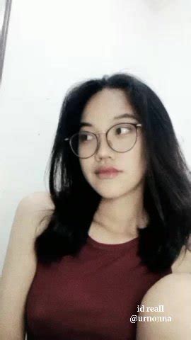 19 file(s) including Talent Nona [Join Tele @Galeri_Pemersatu] 14.mp4 are shared from Aw****kit ...