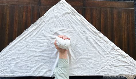 Triangular Bandage More Than A Dozen Uses RECOIL OFFGRID