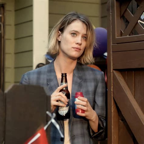 Mackenzie Davis