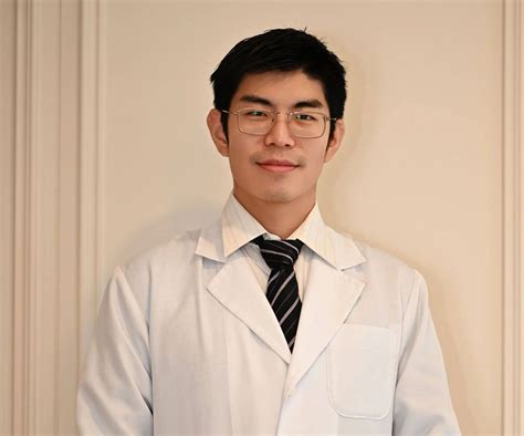 許傑 醫生介紹 中心綜合醫院