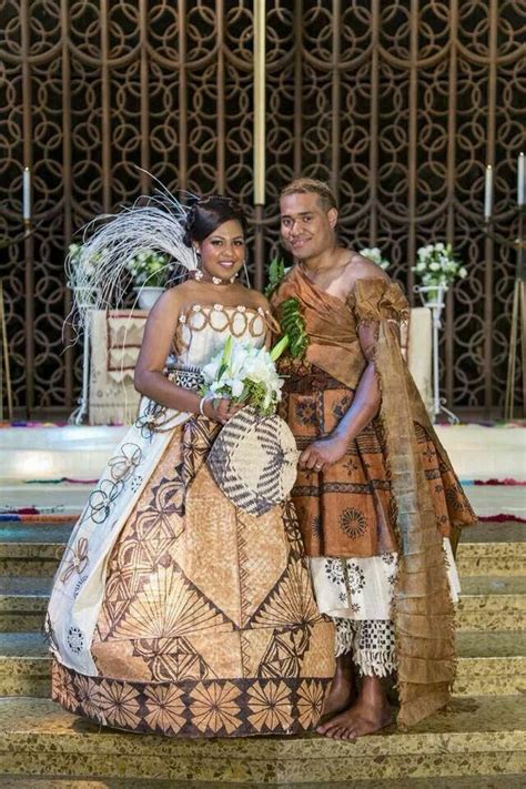 Beautiful Polynesian Dress Polynesian Wedding Island Wedding Dresses