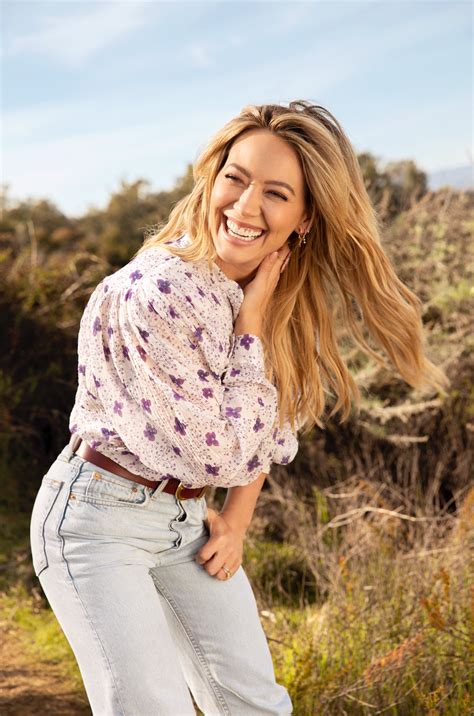 Hilary Duff In Cosmopolitan Magazine Uk November 2020 Купить