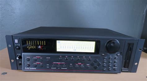 E MU Systems Emulator EMU E X E X Turbo Hollywood Gold Reverb