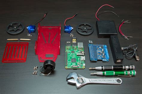 Simple Raspberry Pi Robot