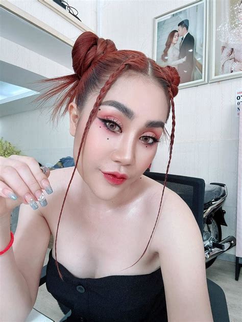 យីកូន រឿងថ្មីទៀតហើយ តារាសម្តែង រ៉ូស ប៉ះសម្តីគ្នាជាមួយ អ្នកលក់អនឡាញ យាយ ស្រួយ ដាក់គ្នា