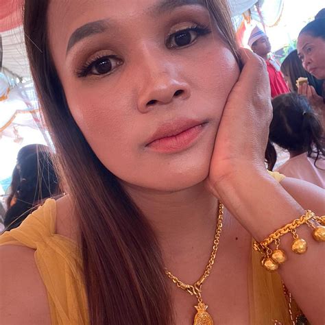 ថ្ងៃនេះសំលាក់ឈ្មោះម្ហូបតែដឹងថាអែម ថ្ងៃនេះសំលាក់ឈ្មោះម្ហូបតែដឹងថាអែម ពូស្រីម៉ៅ ម៉ែកាឆែត