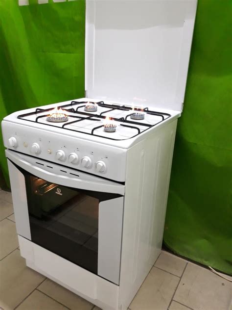 Газова плита Indesit 60см біла емаль духовка газова з Німеччини б у ЄВРОПА продаж ціна у Києві