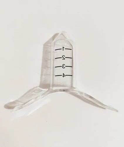 Plastic Disposable Protoscope Half Cut 32 Mm Narayan Surgical For