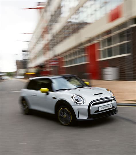 mini electric mini canada
