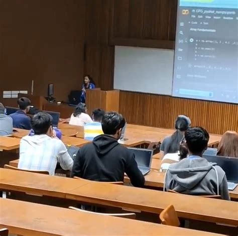 Dhwani Vyas On Linkedin Numpy Python Datascience Workshop Continuouslearning Gfg 11