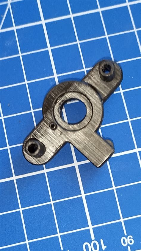 "Таблетка" для замка бардачка Toyota Camry V50/V55 — DRIVE2