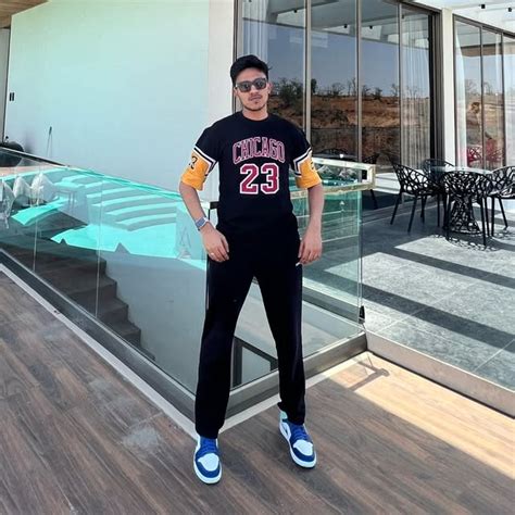 vansh jain vansh790 on threads
