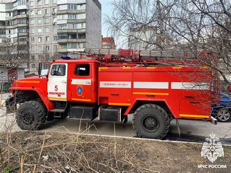 В Кировском районе Новосибирска сгорел частный дом
