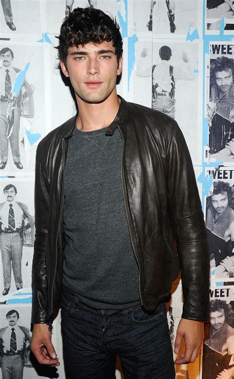 Meet The Top Earning Male Model