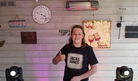 Vrijdagmiddagborrel Met Dj Robin Adverteren Pijnacker Nootdorp Telstar Online Krant En Online