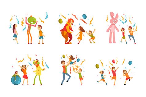 재미있는 의상을 입은 배우들이 생일 파티 세트에서 아이들을 즐겁게 한다 카니발 쇼에서 광대 토끼 코미디언과 함께 즐거운 시간을 보내는 행복한 아이들 서커스 오락 행사에 대한