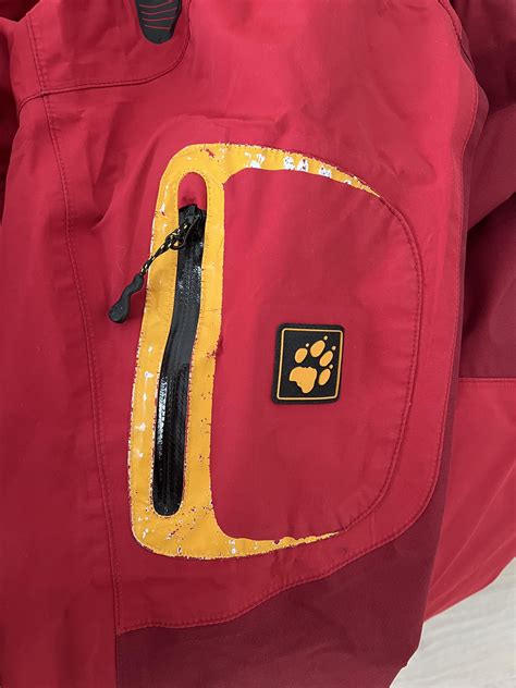 Question Tips To Get Rid Of Rubber Prints On A Jacket Rlifehacks