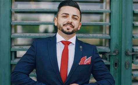 স্মার্ট ছেলেদের পিক ছেলেদের প্রোফাইল পিক তোলার স্টাইল 2025