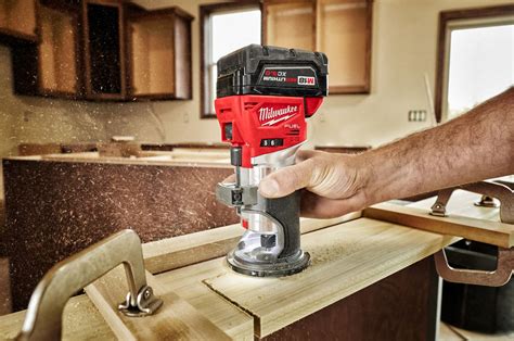 Milwaukee Cordless Compact Router 18 0 V Voltage 5 0ah Battery Capacity 55mn07 2723 20