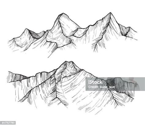 손으로 그린 벡터 그림 산 봉우리 스케치 스타일의 야외 캠핑 배경입니다 풍경 0명에 대한 스톡 벡터 아트 및 기타 이미지 0명 경관 고대의 Istock