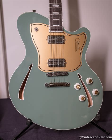 Boutique Guitar Showcase 2017 Gallery