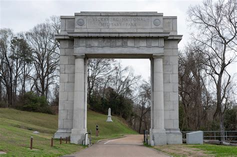 Mississippi Keeps Confederate Memorial Day As State Holiday When Why