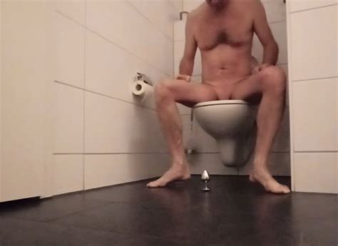 Inserting Plug Cagecheck Weighing 30 22 2022 12 Pics XHamster