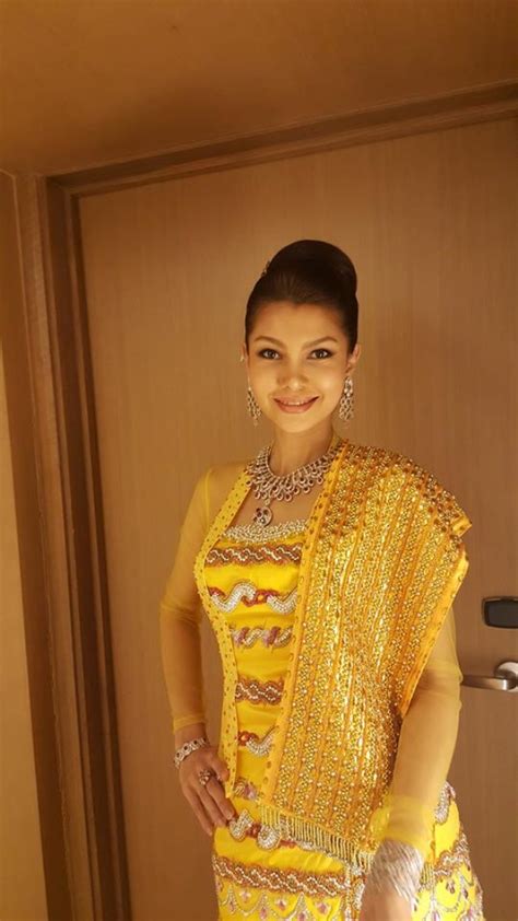 သူမရဲ့ သွေးသားတော်စပ်ပုံအကြောင်း ပြောပြတဲ့ သန္တာလှိုင် Myanmarload