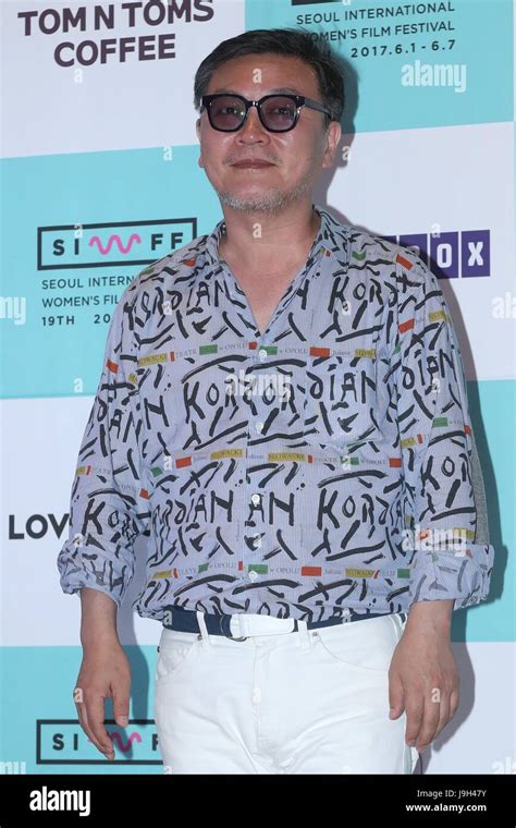 S Korean Actor Kim Eui Sung South Korean Actor Kim Eui Sung Poses For