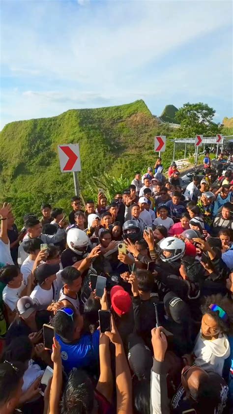 Metro Hinigaran Sulod Lang Karon Sa Metro Kay Damo Sila Sale Subong Located Lang Sila Sa